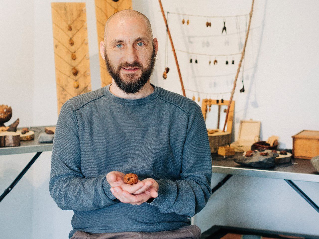 Egy magszemnyi mesterség | Magyar Krónika